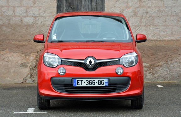 Rear-engine Renault Twingo is cool but still no poor-man's Porsche ...