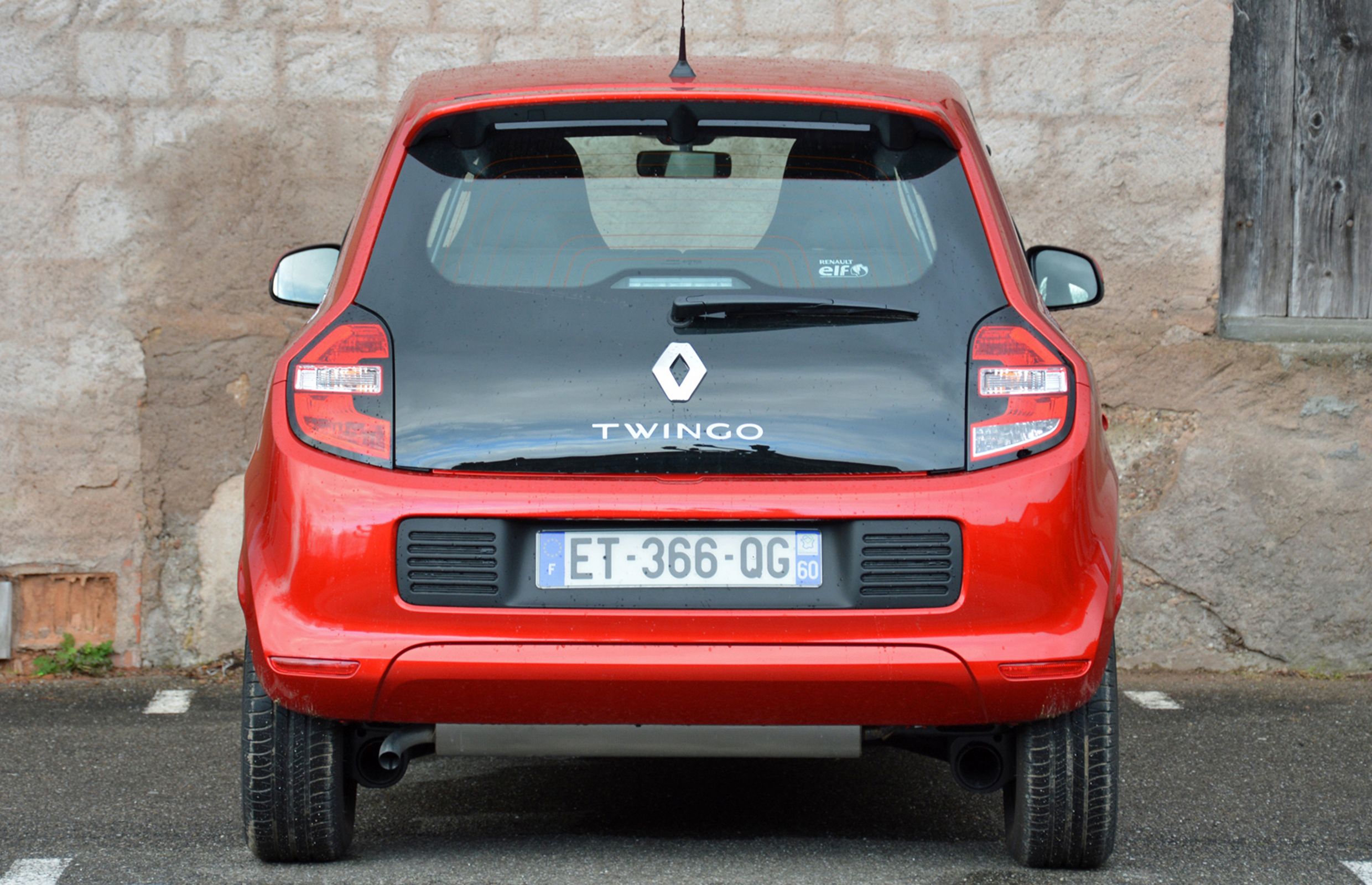 Rear-engine Renault Twingo is cool but still no poor-man's Porsche ...