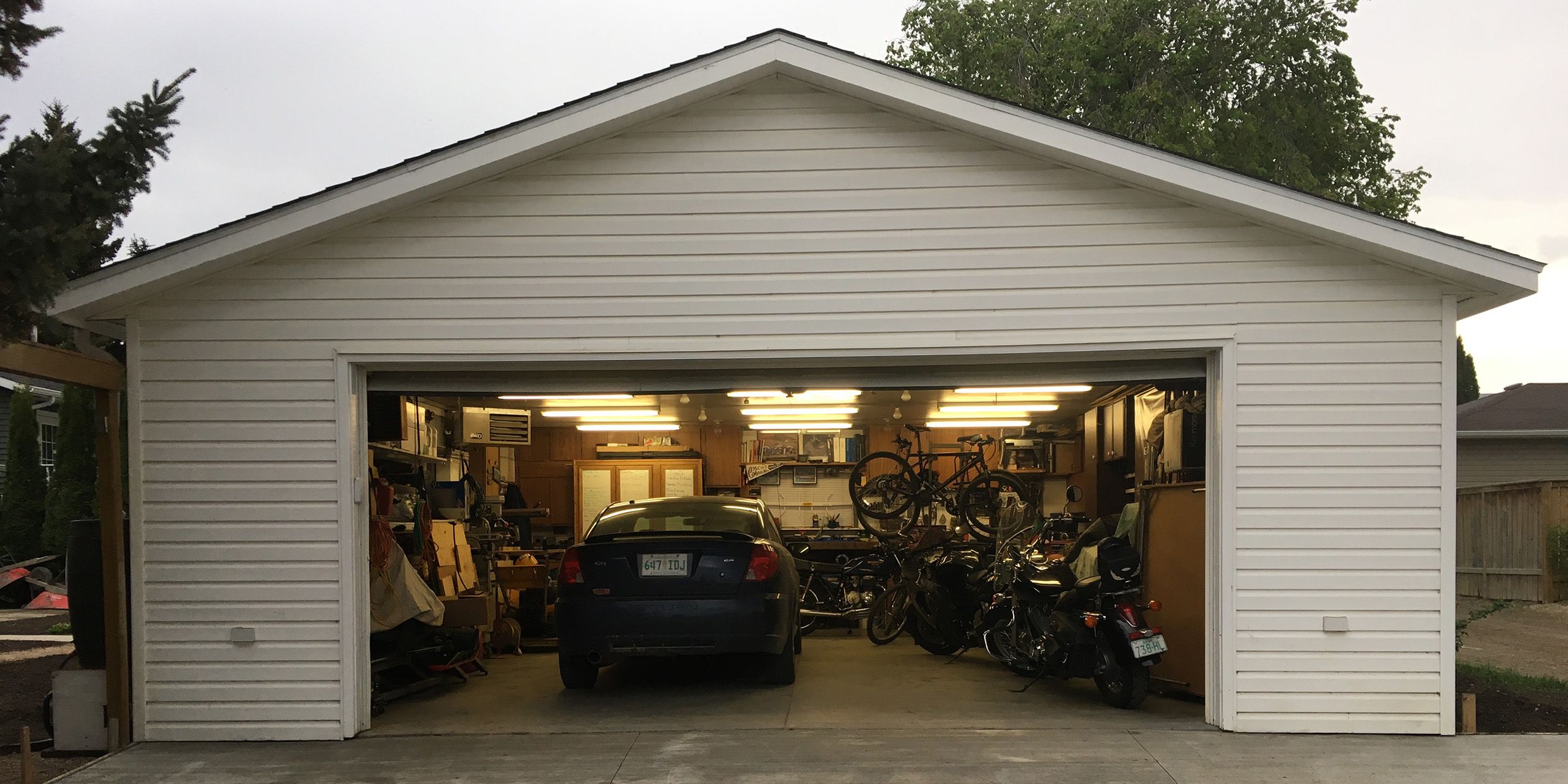 In the Garage: A storage space that works | Driving