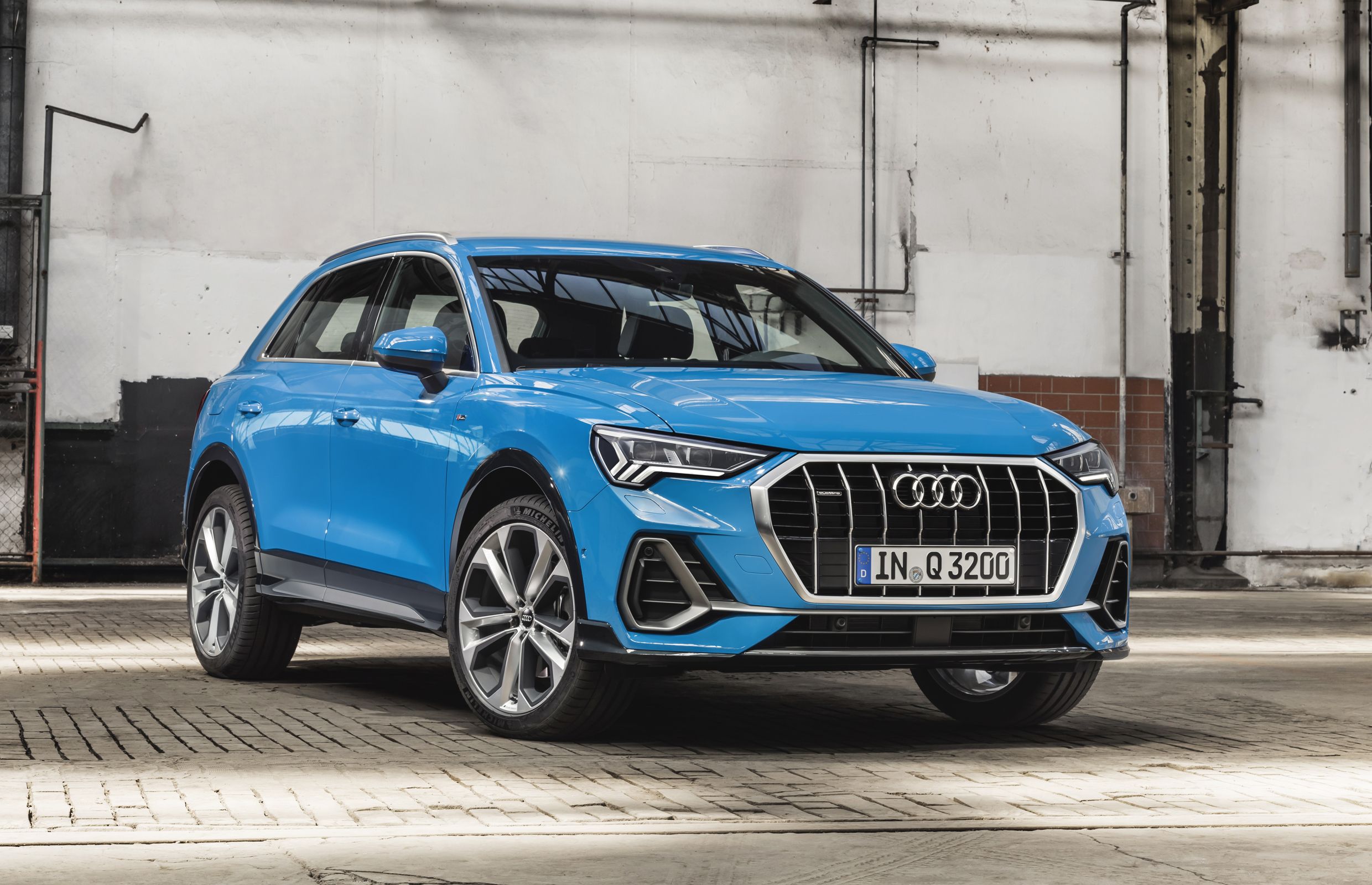 Second-generation Audi Q3 gets bigger and smarter | Driving