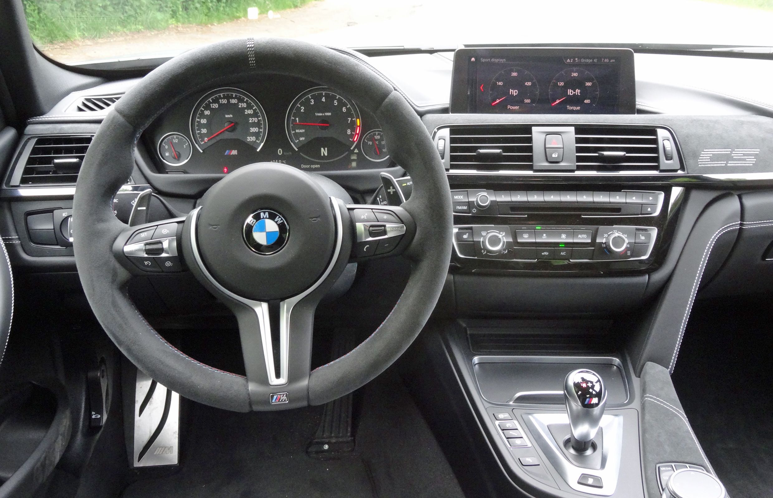 Car Review: 2018 BMW M3 CS | Driving