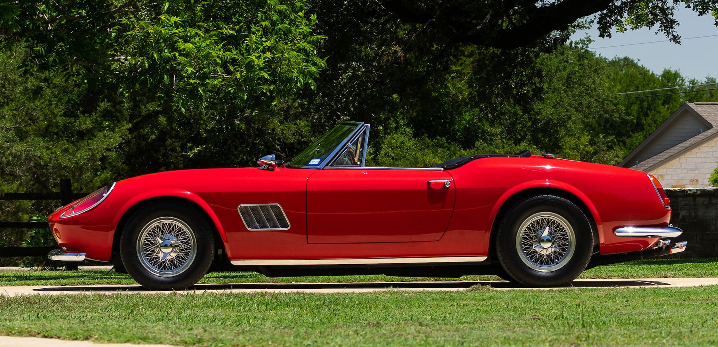 The 'Ferris Bueller' Ferrari 250 GT replica is going up for auction ...