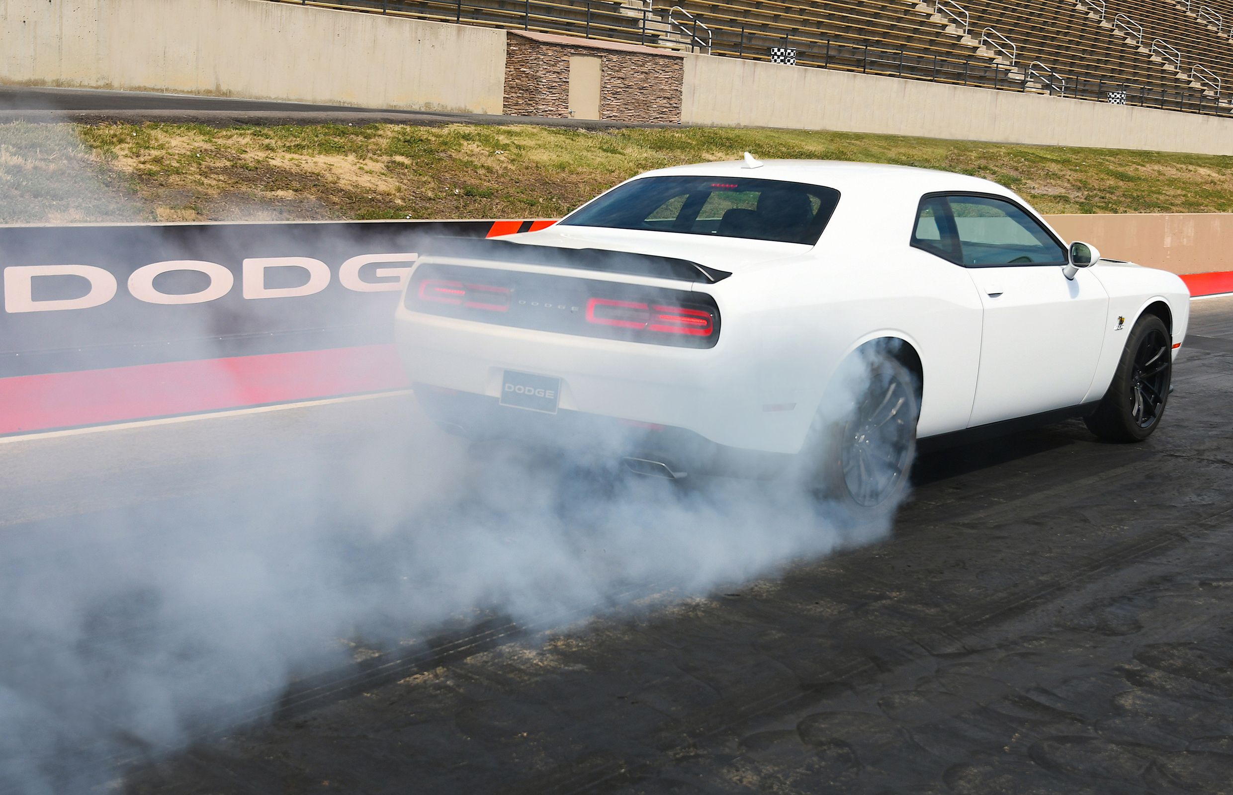 The 2019 Dodge Challenger R/T 1320 is basically a Demon without the ...