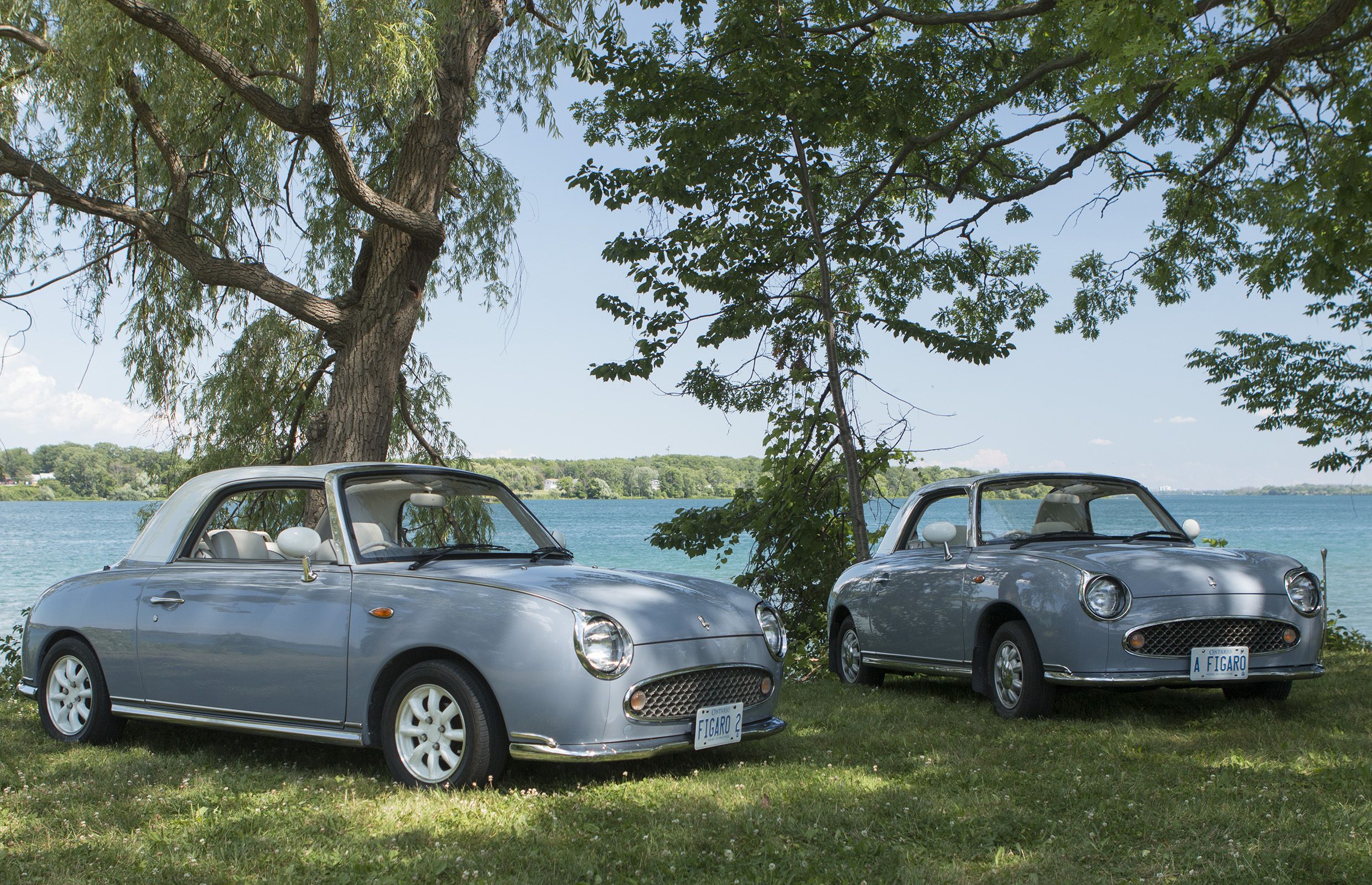 Ontario couple owns adorable pair of matching, Japanese-spec Nissans ...