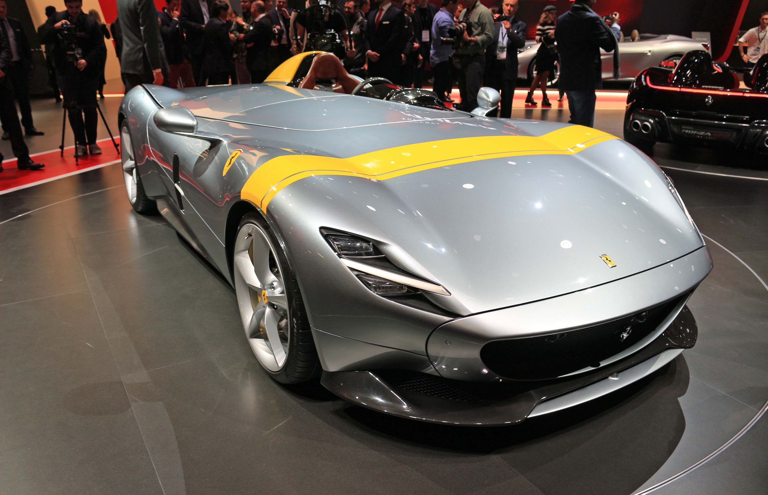Ferrari Monza SP1, SP2 are throwbacks to a bygone era | Driving