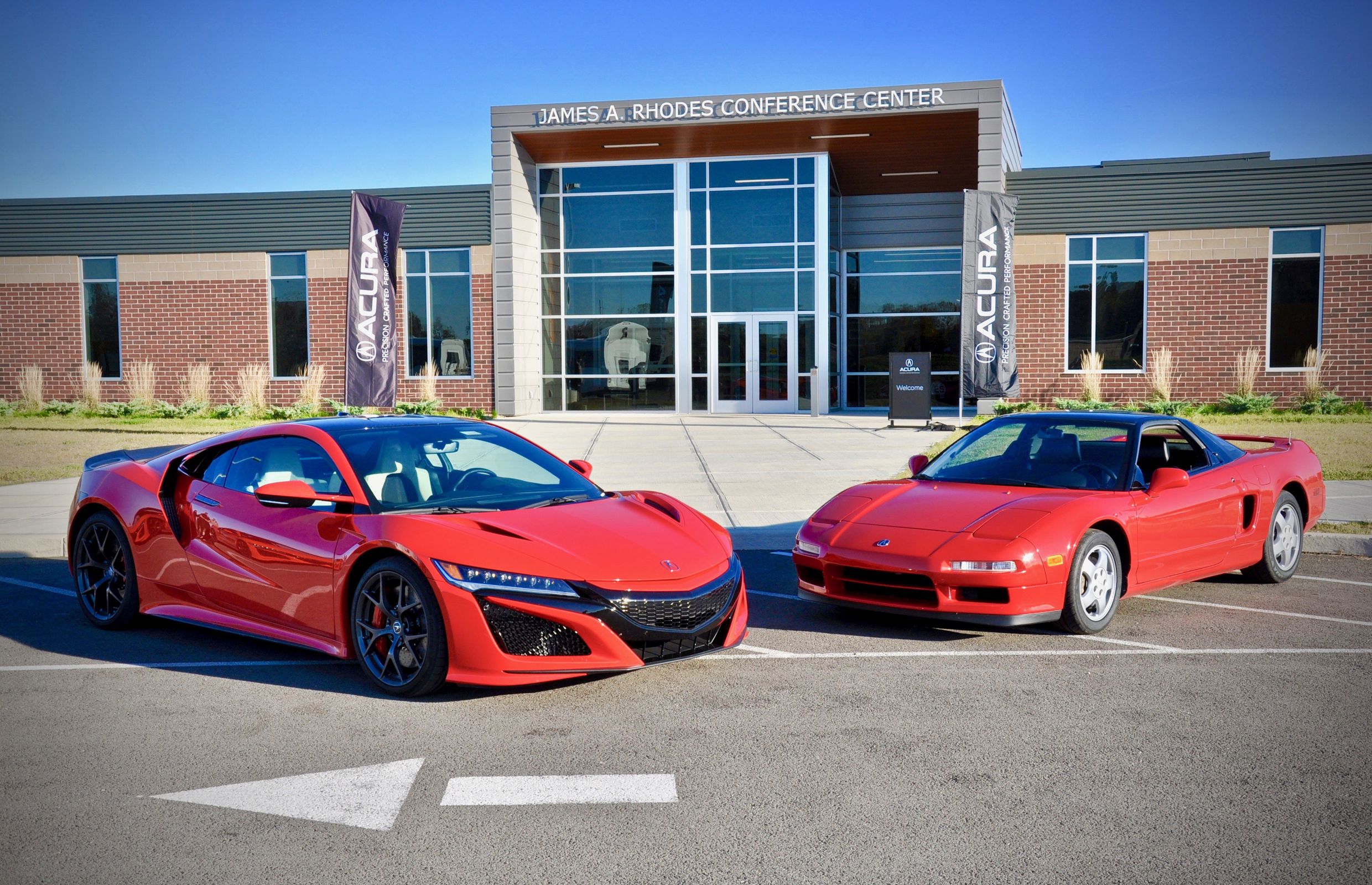 The Acura NSX celebrates 30 years with this retro video | Driving