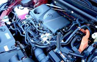 First Drive: 2019 Toyota RAV4 | Driving