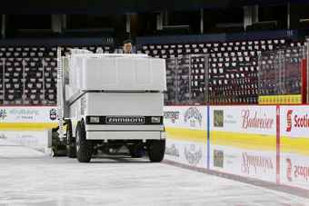 From local rinks to NHL arenas: An inside look at the Zamboni | Driving