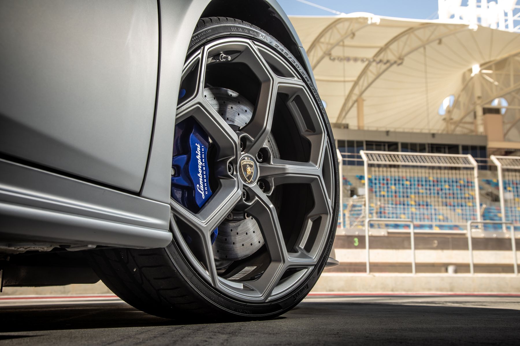 First Drive: 2020 Lamborghini Huracan Evo | Driving