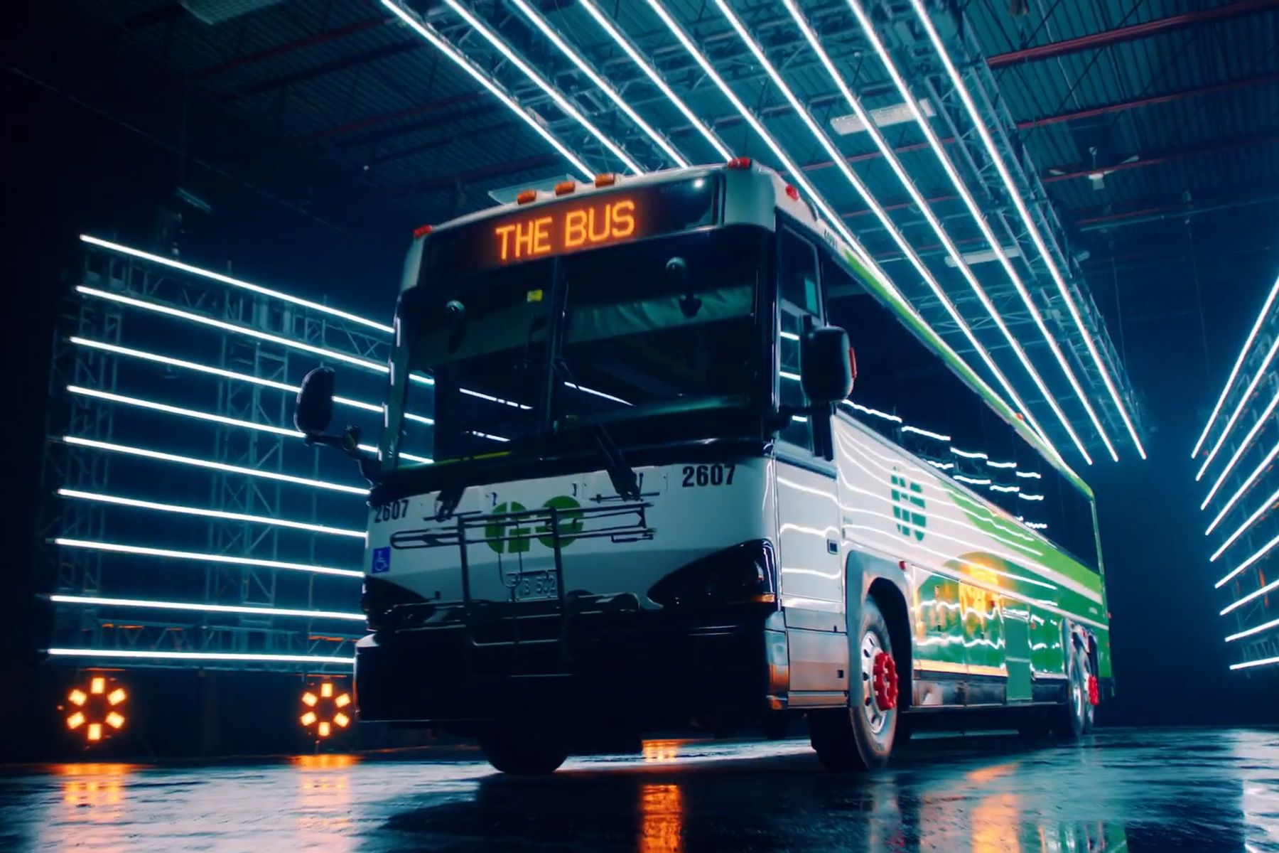 This new GO ad (almost) makes us want to ride the bus | Driving