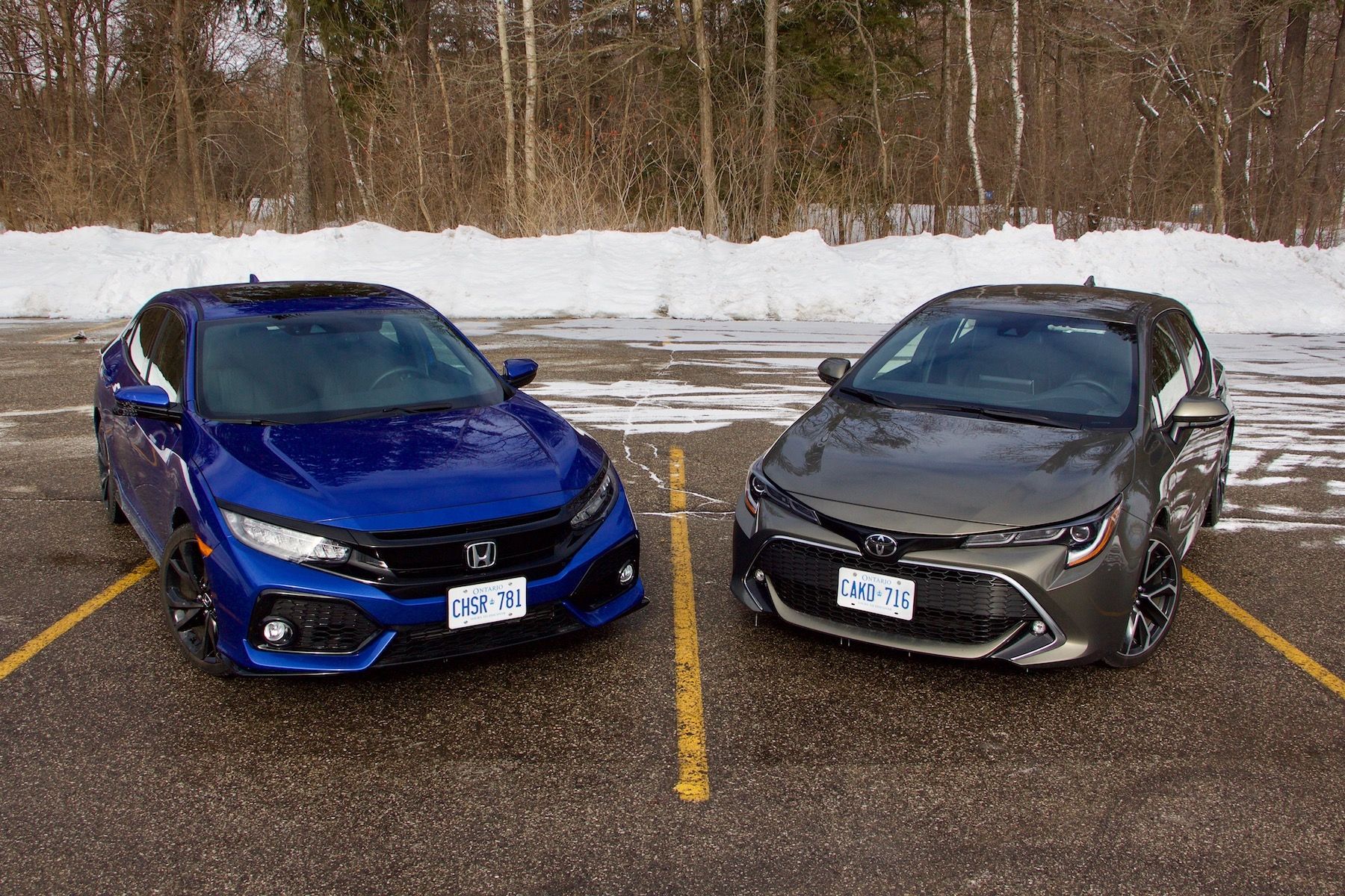 Car Comparison: 2019 Honda Civic vs. 2019 Toyota Corolla hatchback ...