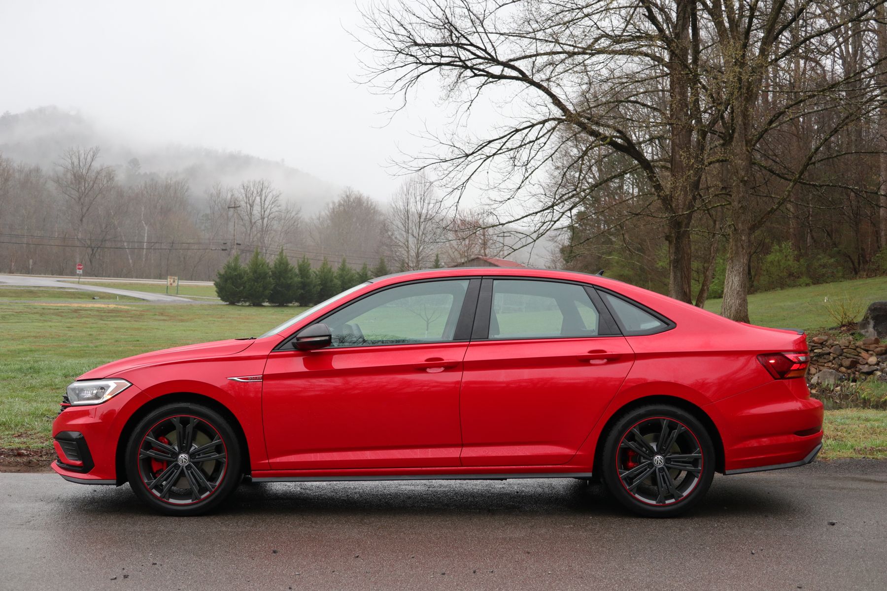 First Drive: 2019 Volkswagen Jetta GLI | Driving