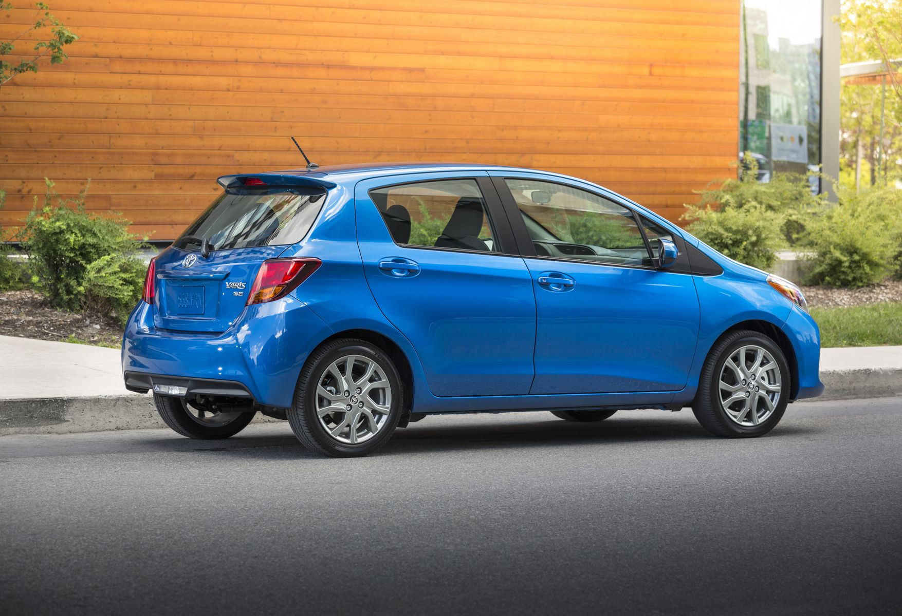 Toyota recalls Yaris, Sienna over airbag concerns | Driving