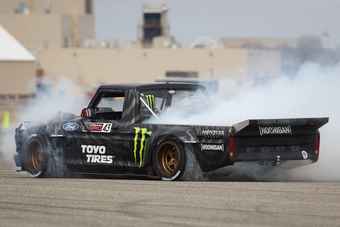 Ken Block's 'Hoonitruck' Ford F-150 is a ridiculous, tire-shredding ...
