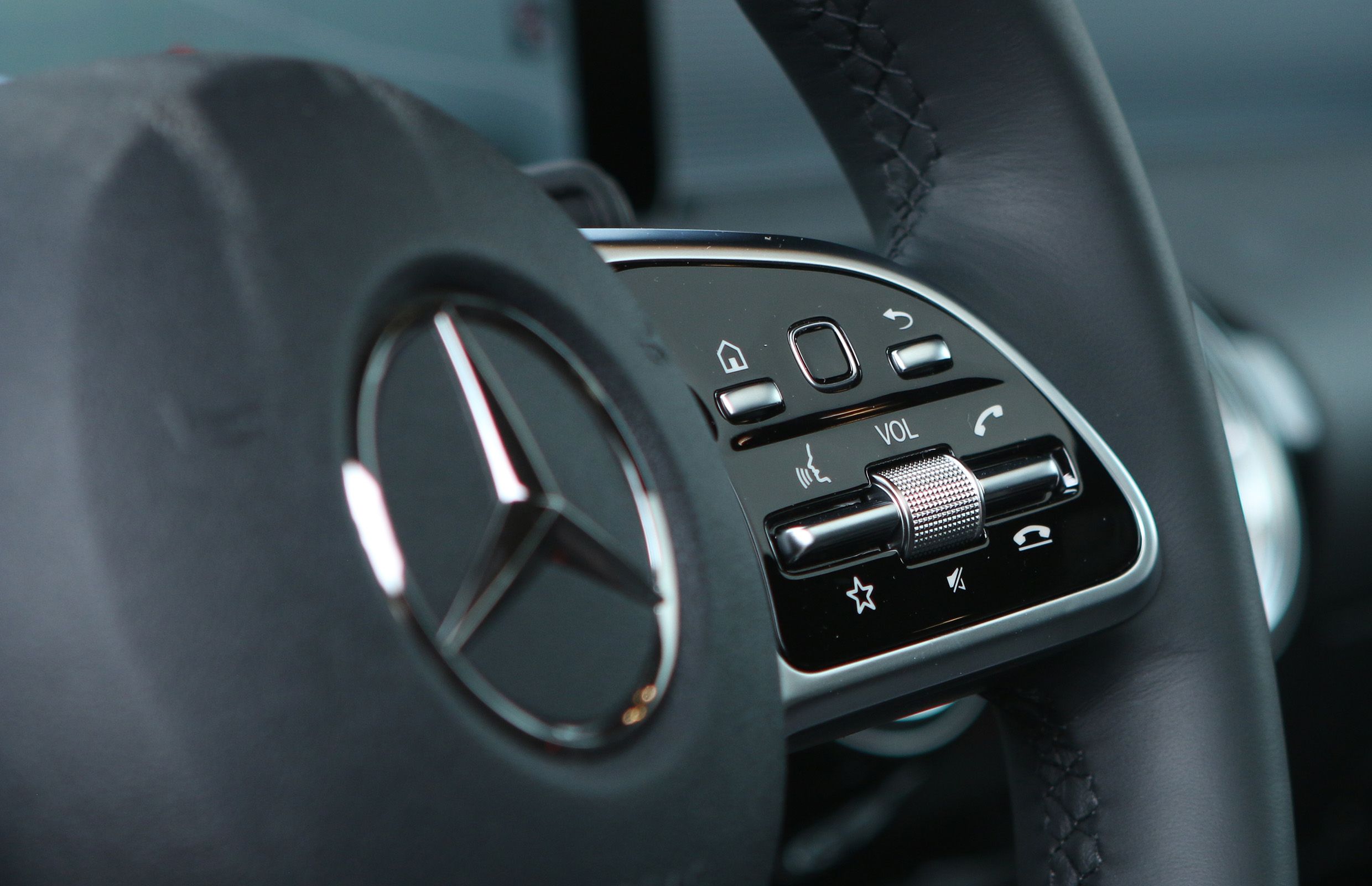 Car Review: 2020 Mercedes-Benz A 250 Hatchback | Driving