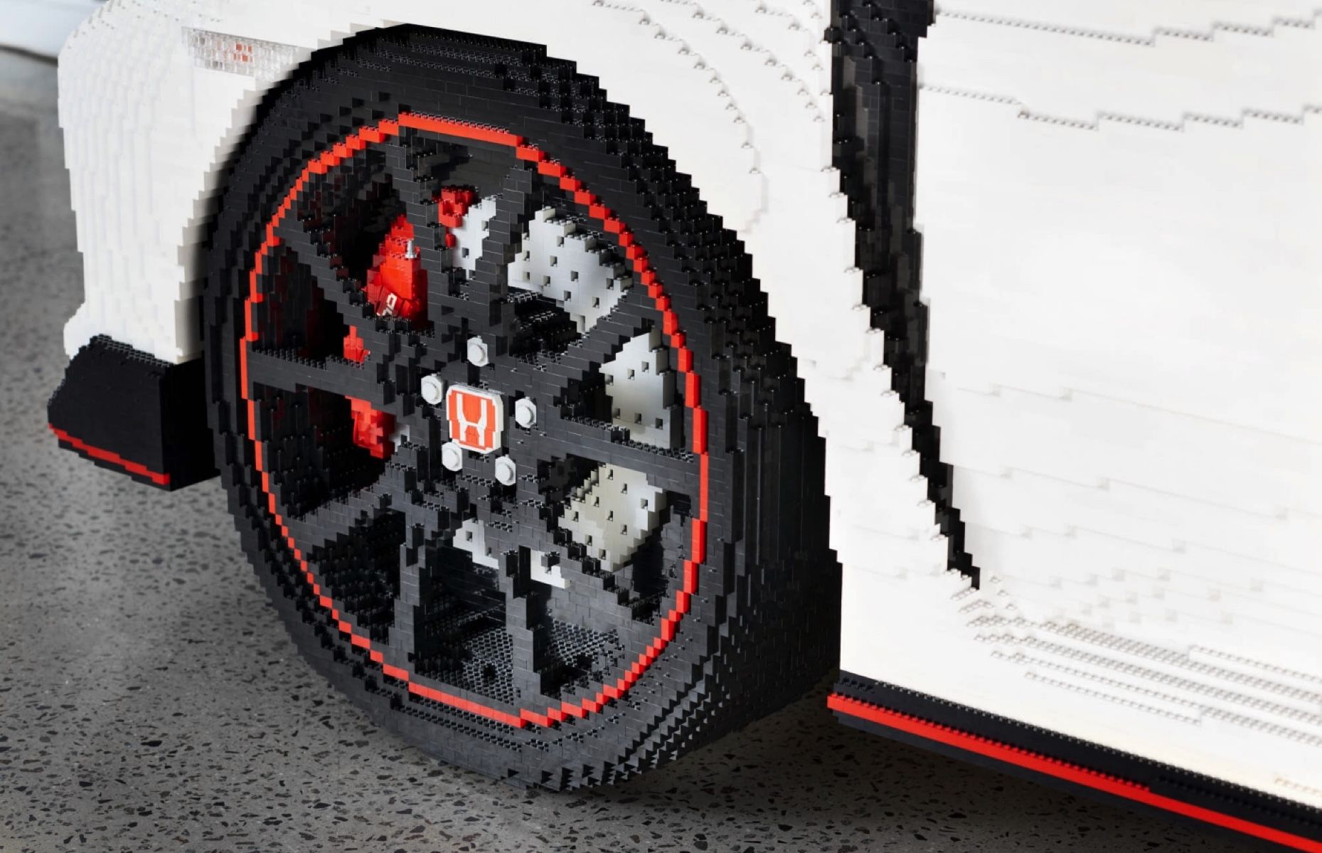 This Lego Honda Civic Type R is as heavy as the real deal | Driving