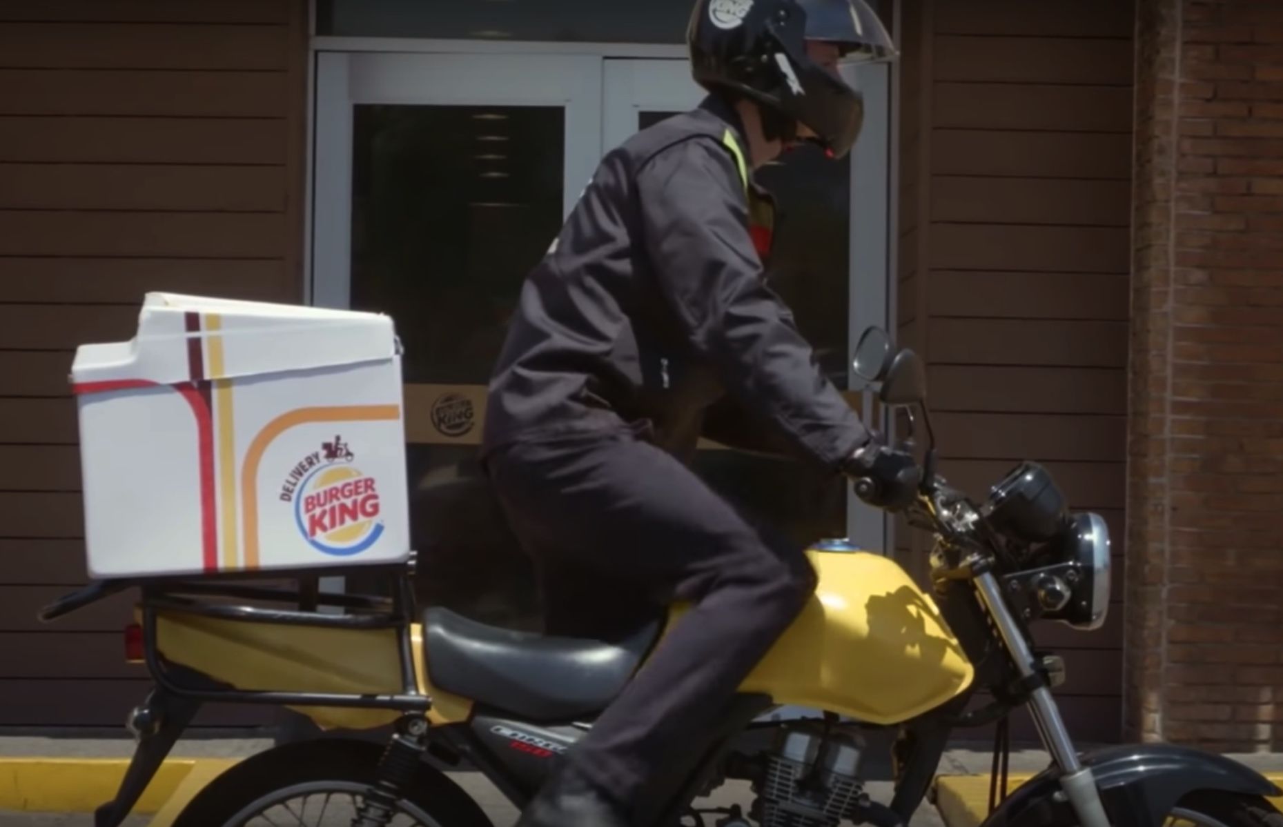 Burger King now offers food delivery to people stuck in traffic | Driving