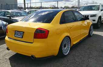 These are the best vanity plates we've seen in Quebec | Driving