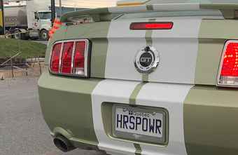 These are the best vanity plates we've seen in Quebec | Driving