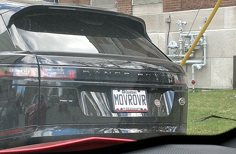 These are the best vanity plates we've seen in Quebec | Driving