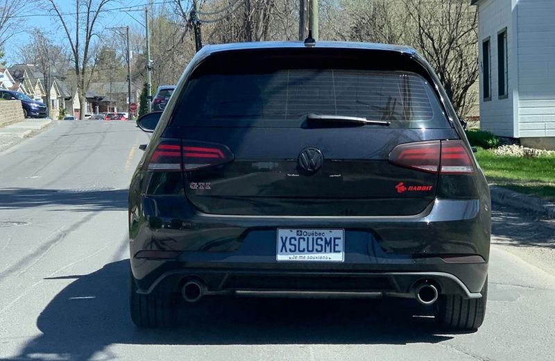 These are the best vanity plates we've seen in Quebec | Driving