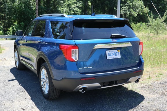First Drive: 2020 Ford Explorer | Driving