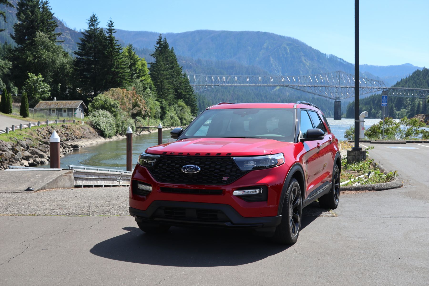 First Drive: 2020 Ford Explorer ST | Driving