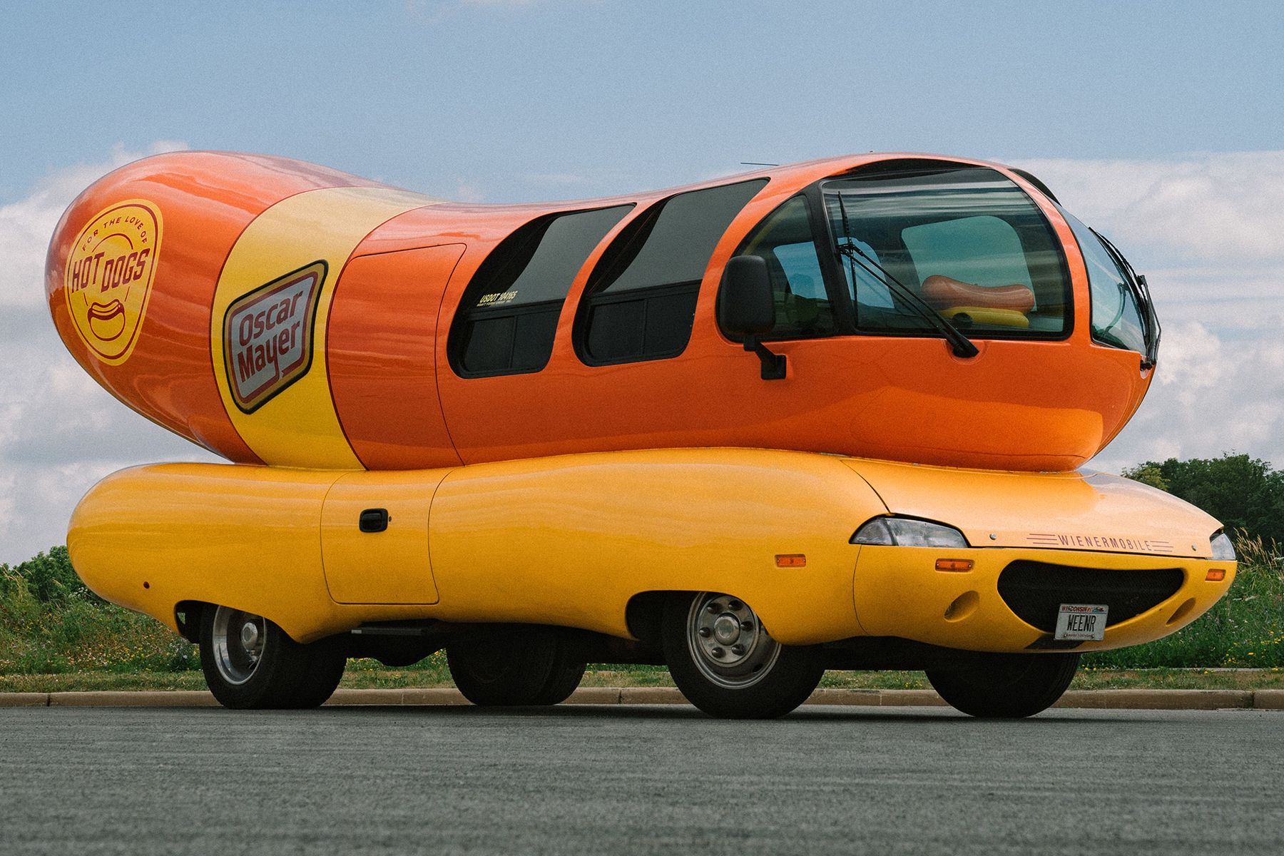 You can book an overnight stay in the Wienermobile — really | Driving