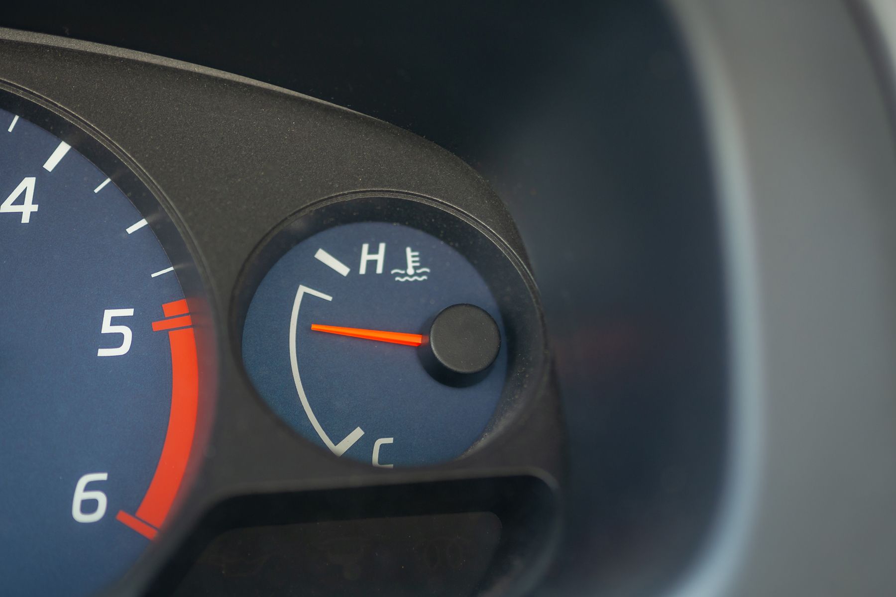 These tips for handling an overheated engine could save big bucks | Driving