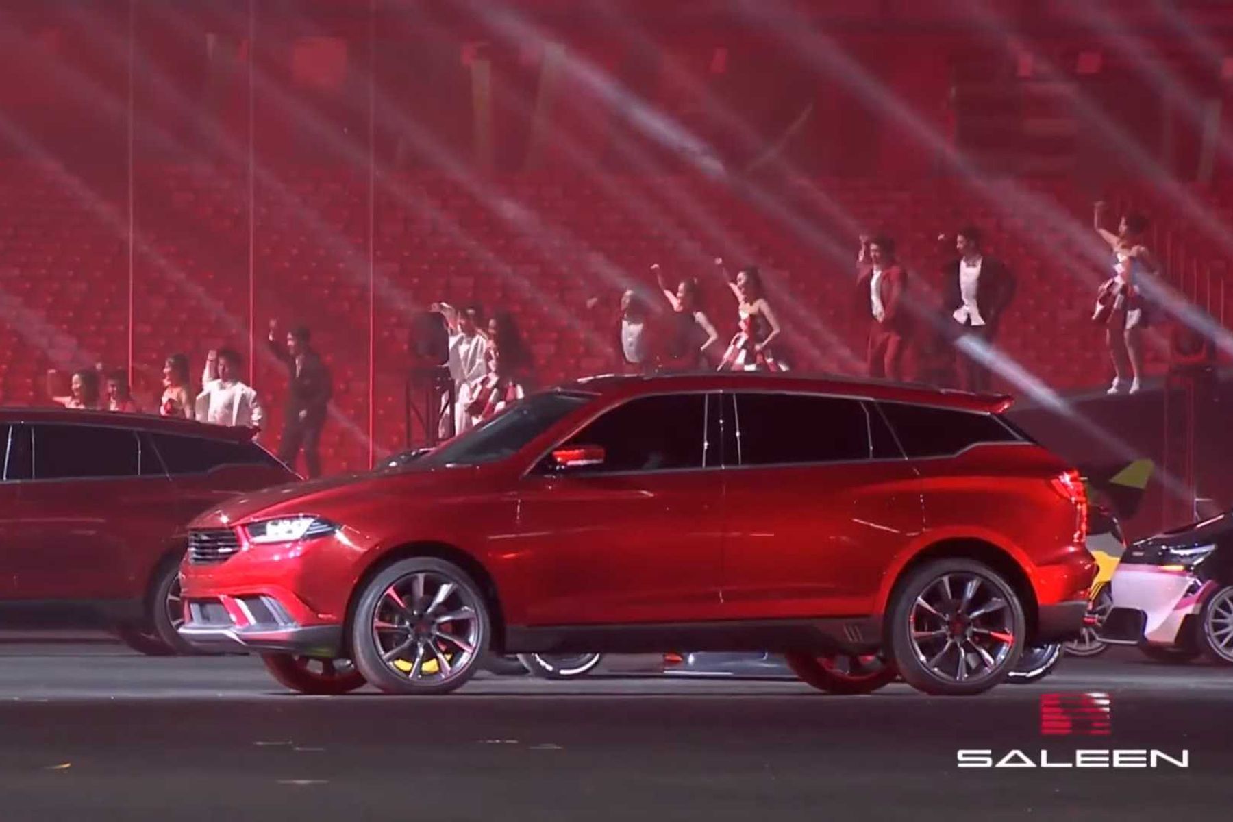 Saleen launches plan to build SUV, 1,500-hp S7 trim | Driving