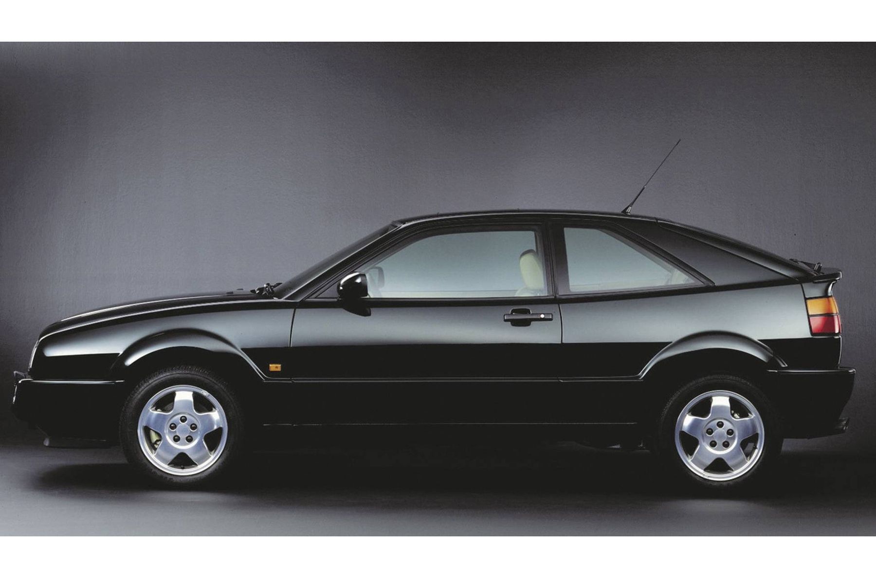 These 5 production cars were the first to bring spoilers to the market ...