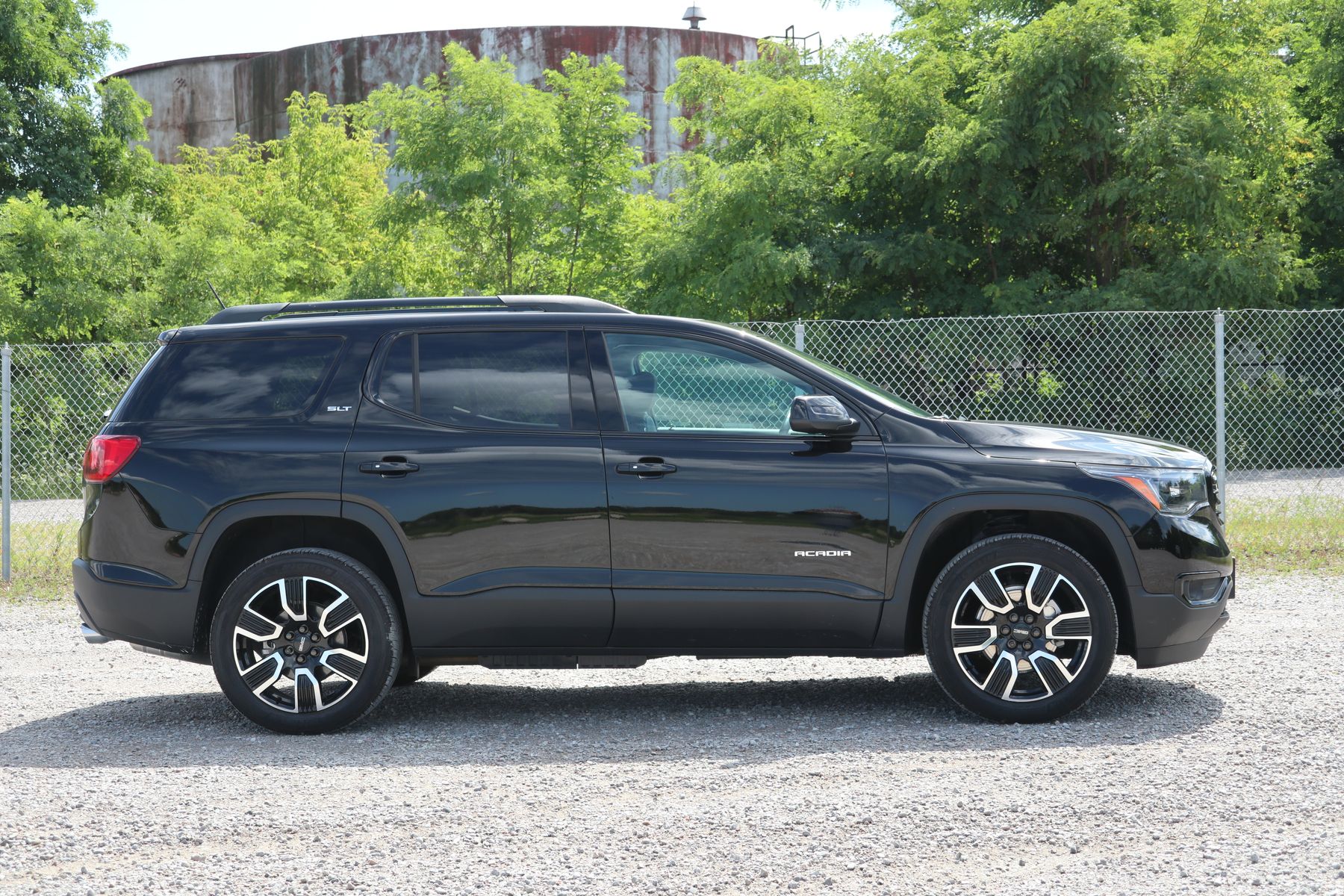 SUV Review: 2019 GMC Acadia | Driving