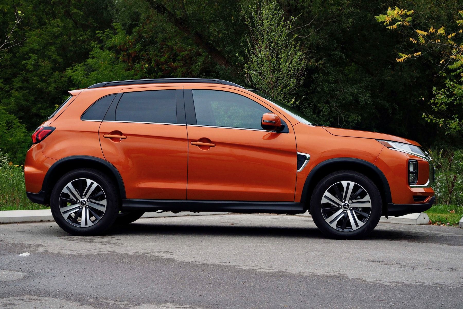 Mitsubishi RVR Review: A Closer Look at This Compact SUV | Driving