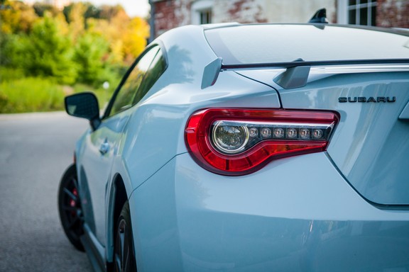 Car Review: 2019 Subaru BRZ Raiu | Driving