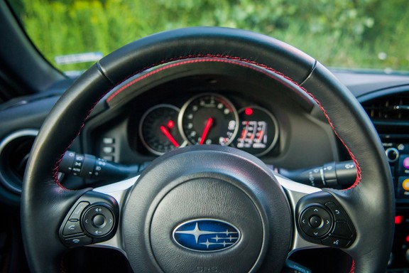 Car Review: 2019 Subaru BRZ Raiu | Driving