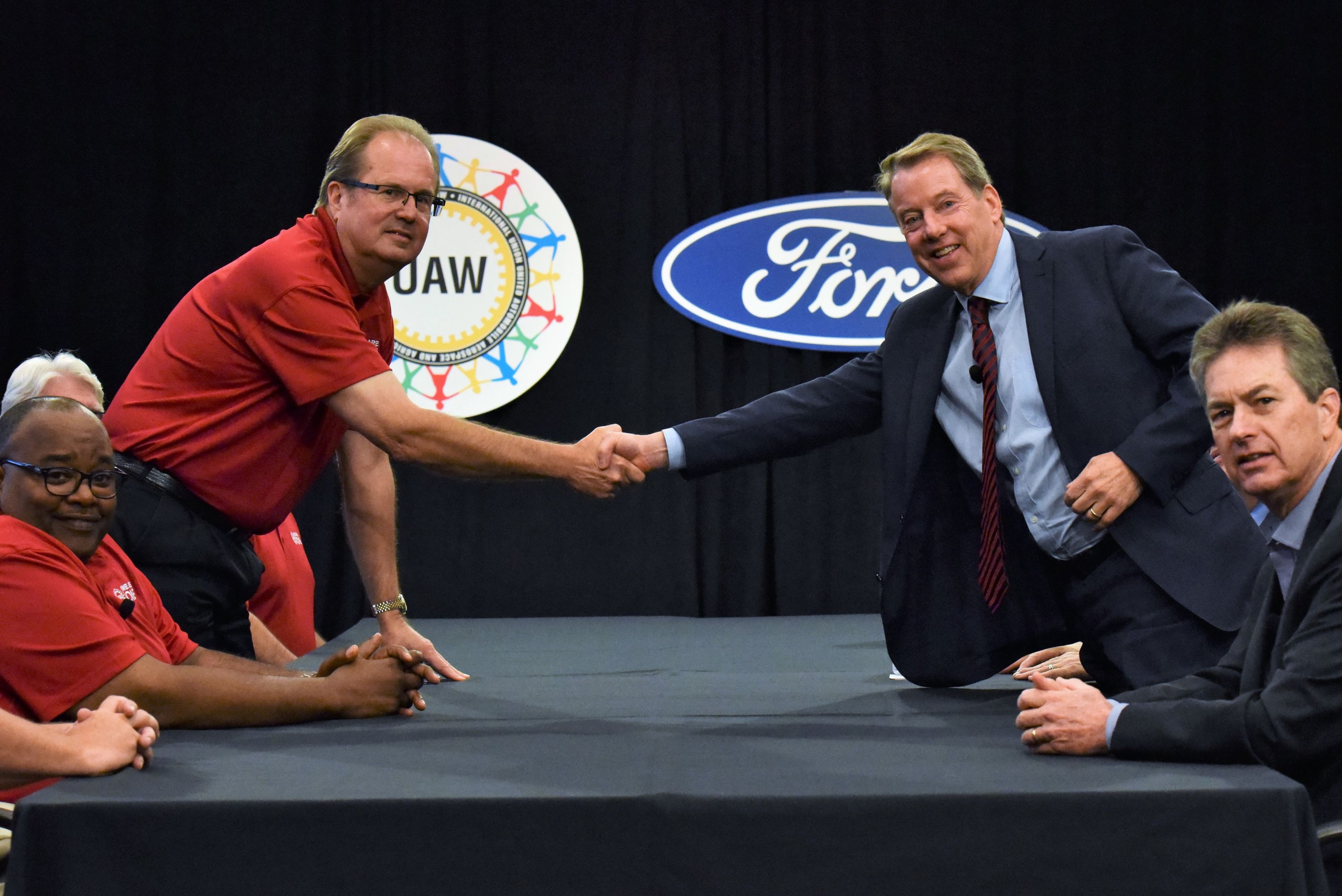 Ford comes to quick agreement with U.S. workers' union | Driving