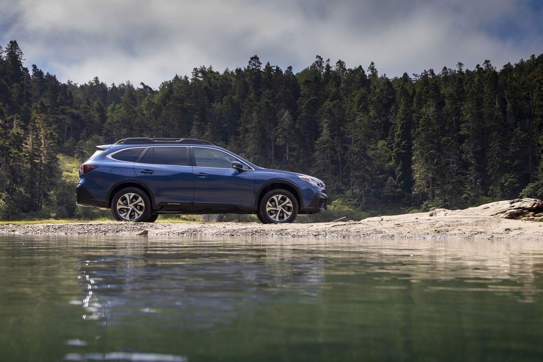 Generation Gap: Ranking each and every Subaru Outback | Driving