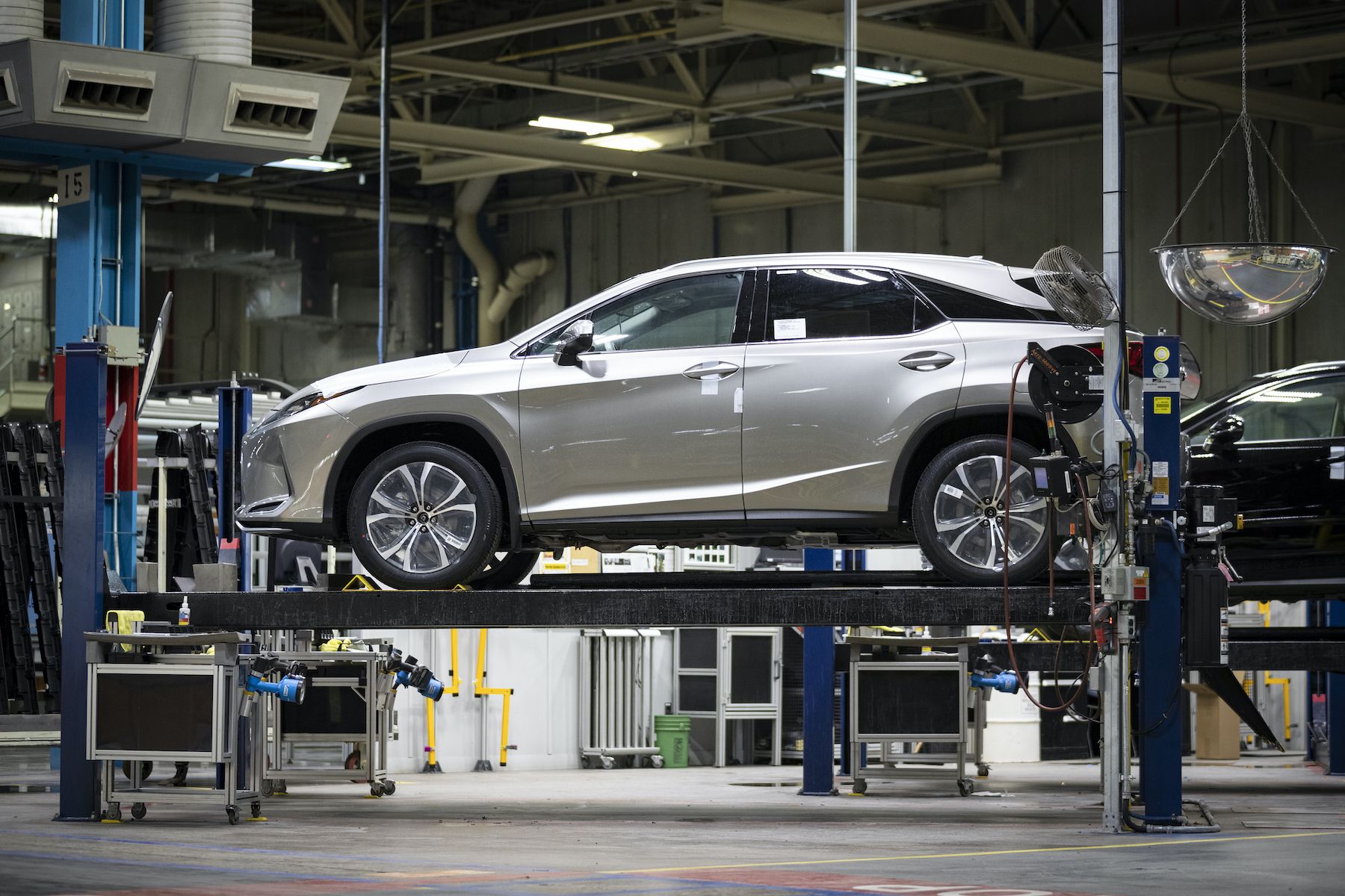 The amount of training Lexus requires of workers is mind-blowing | Driving