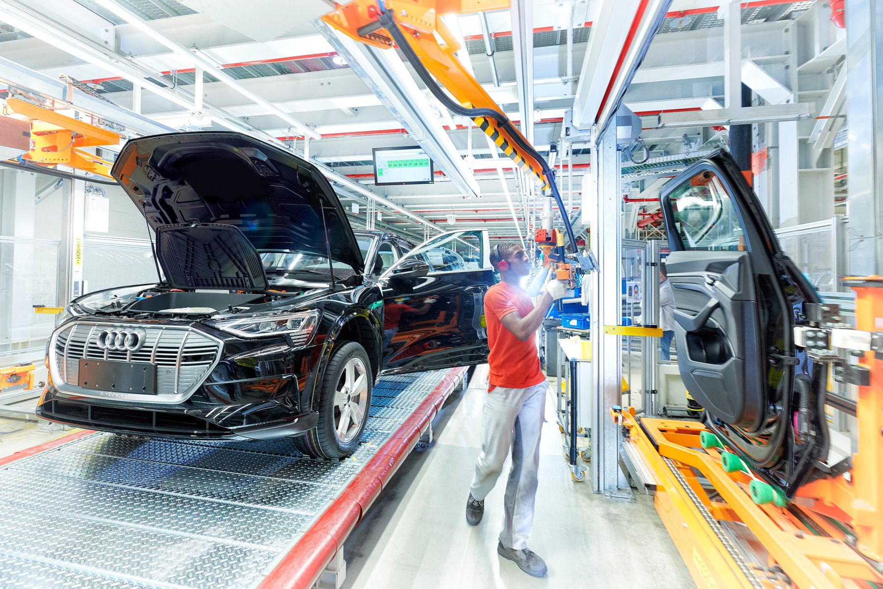 Carmakers from Audi to Renault begin rebooting Europe plants | Driving