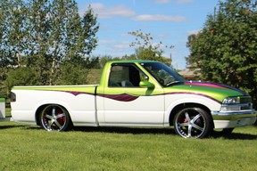 Customized 1994 Chevrolet S10 a radical tow vehicle | Driving
