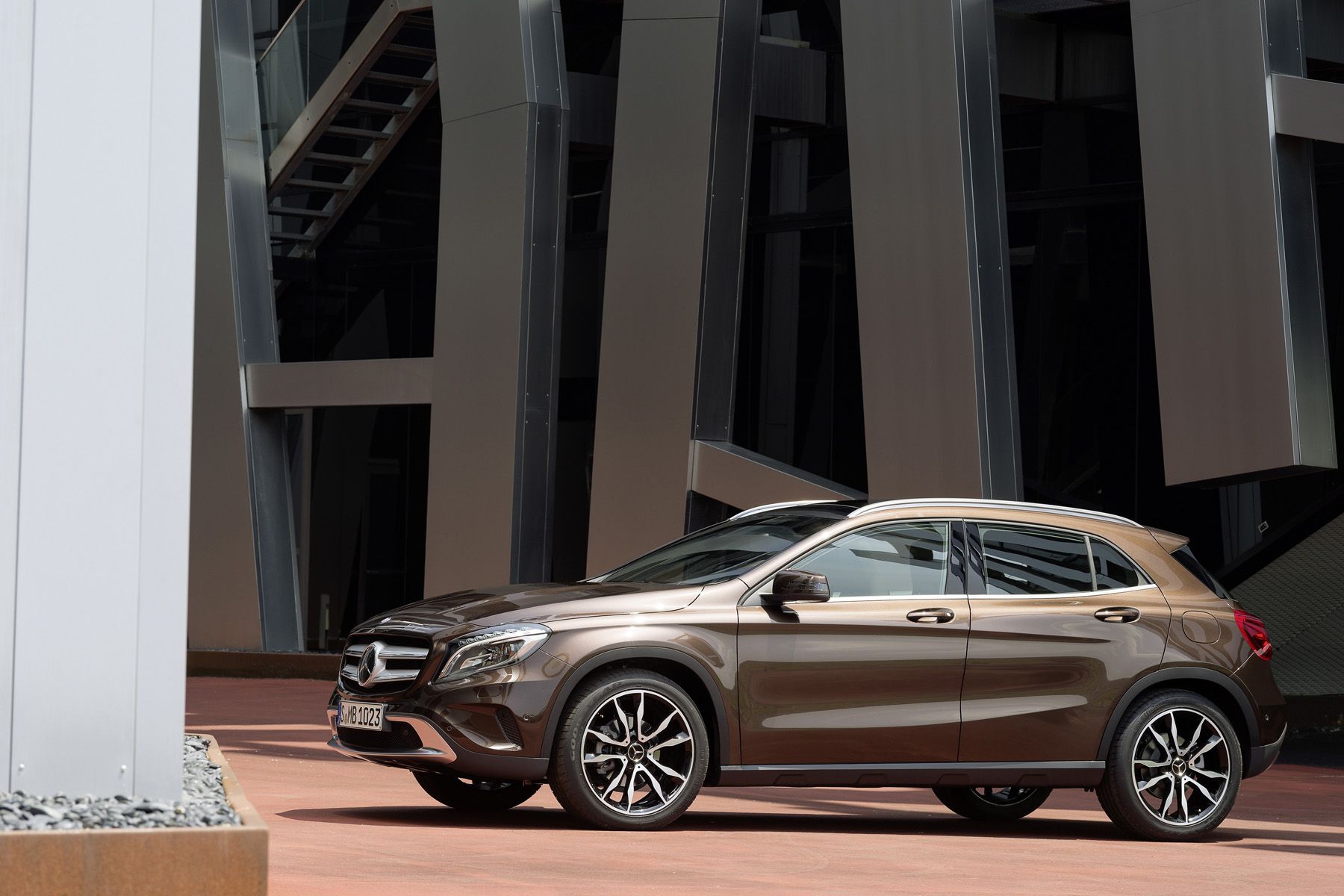 Everything you need to know about Mercedes-Benz's crossover and SUV ...