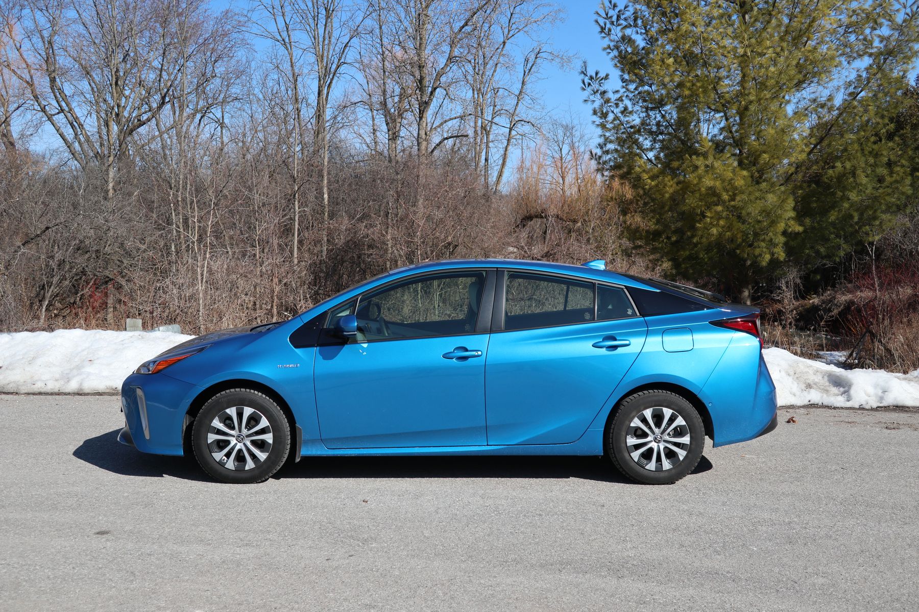 Car Review: 2020 Toyota Prius AWD-e | Driving