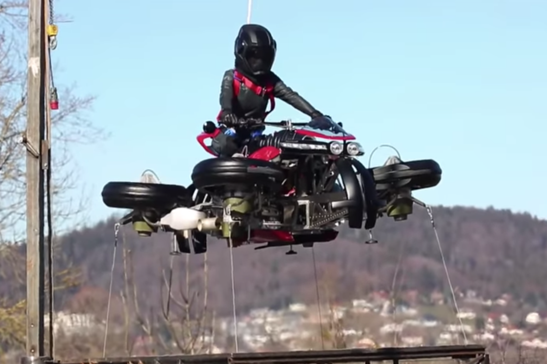 Forget flying cars, this engineer is working on a flying motorcycle ...