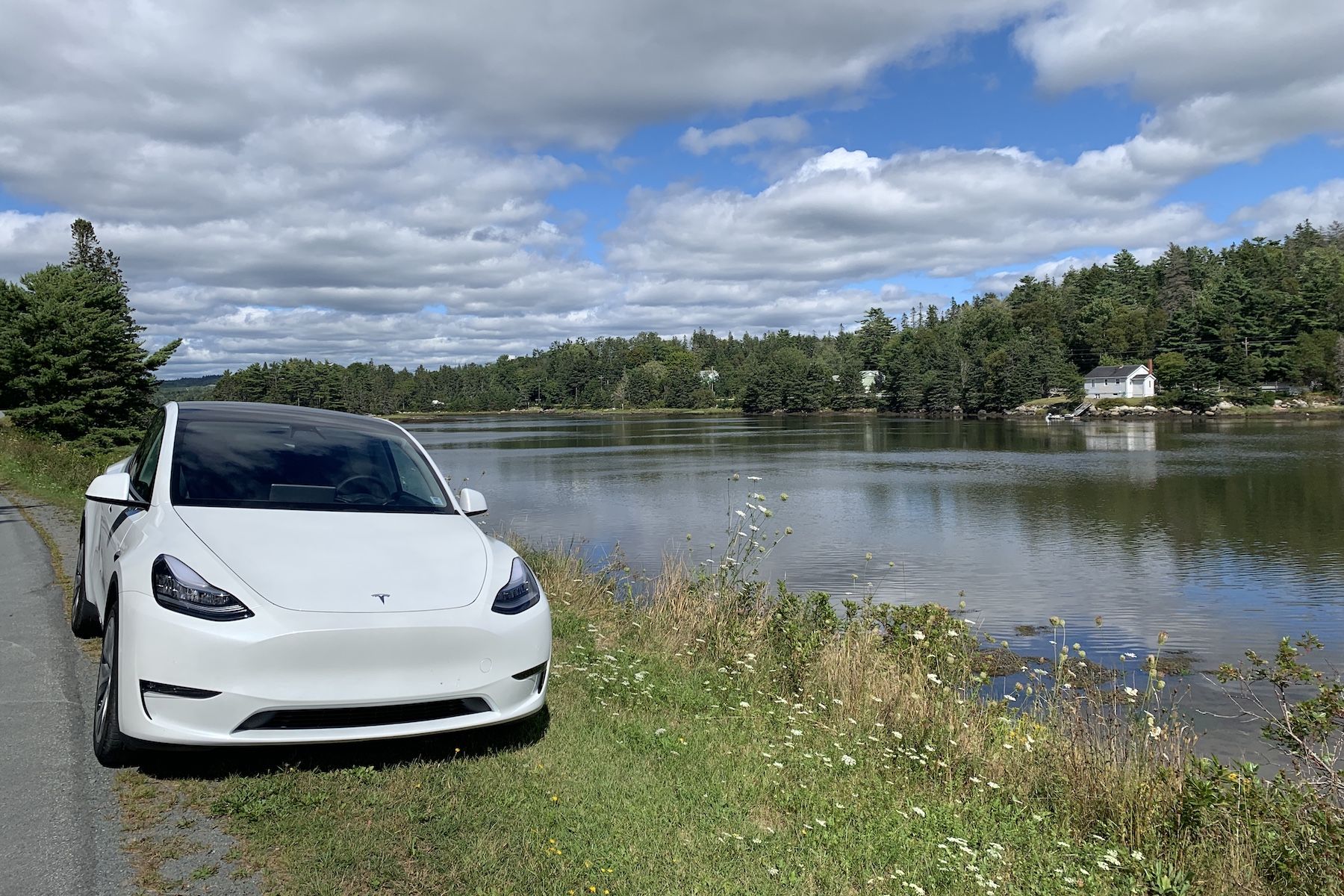 SUV Review: 2021 Tesla Model Y | Driving