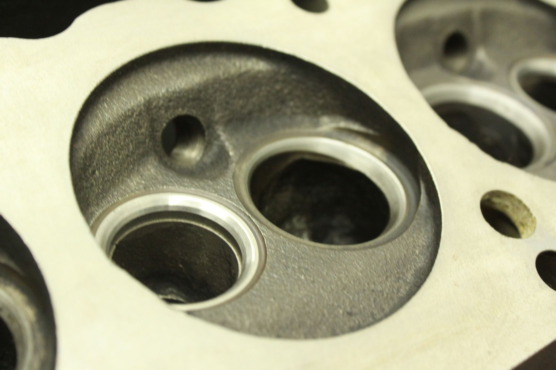 Rebuilding the Slant Six engine of a 1971 Plymouth | Driving