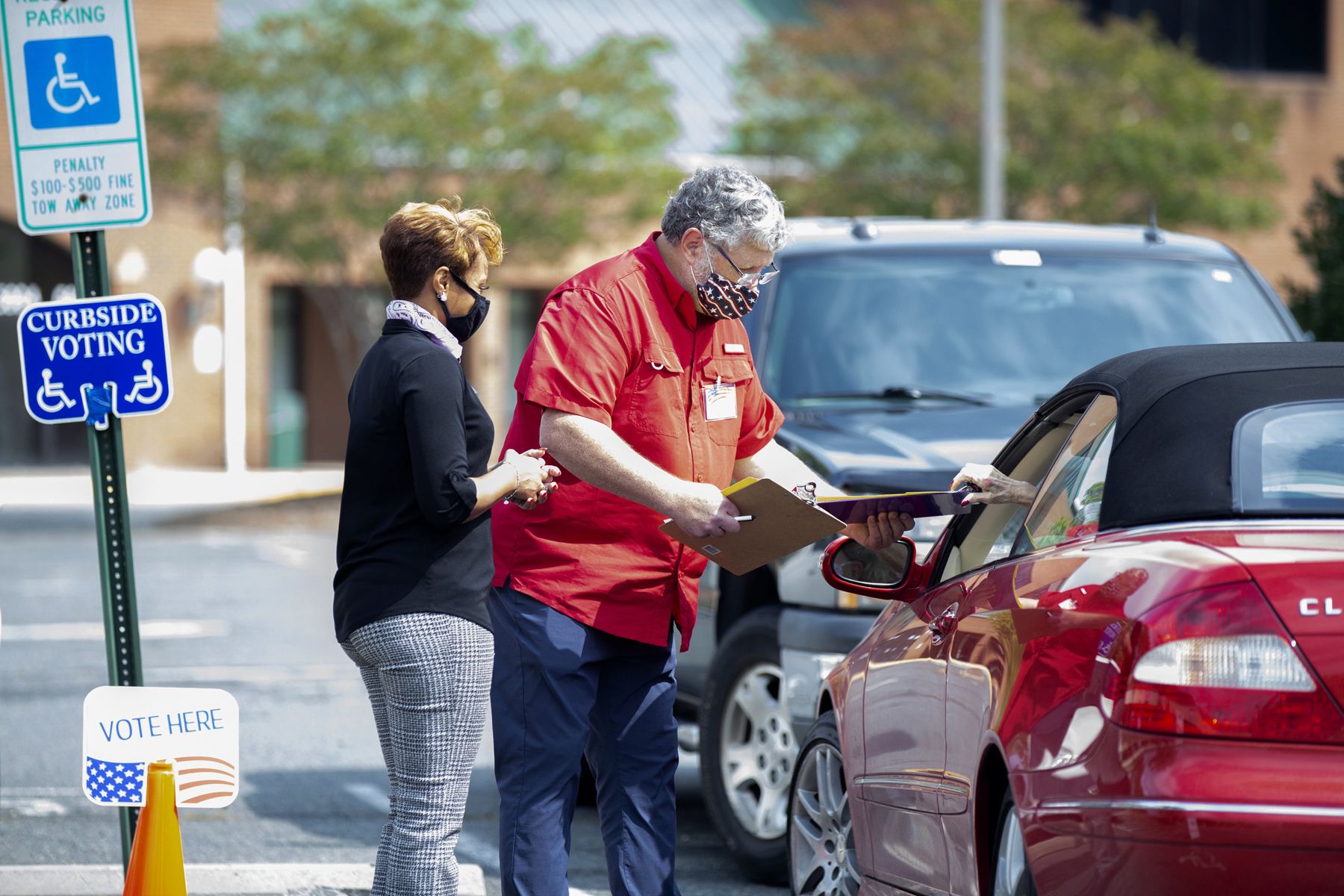 U.S. Supreme Court bans Alabamans from voting without leaving their ...