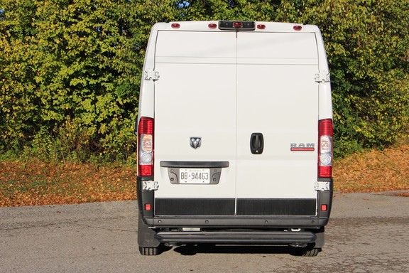 2020 Ram 1500 ProMaster Cargo Van 118” WB Road Test | Driving