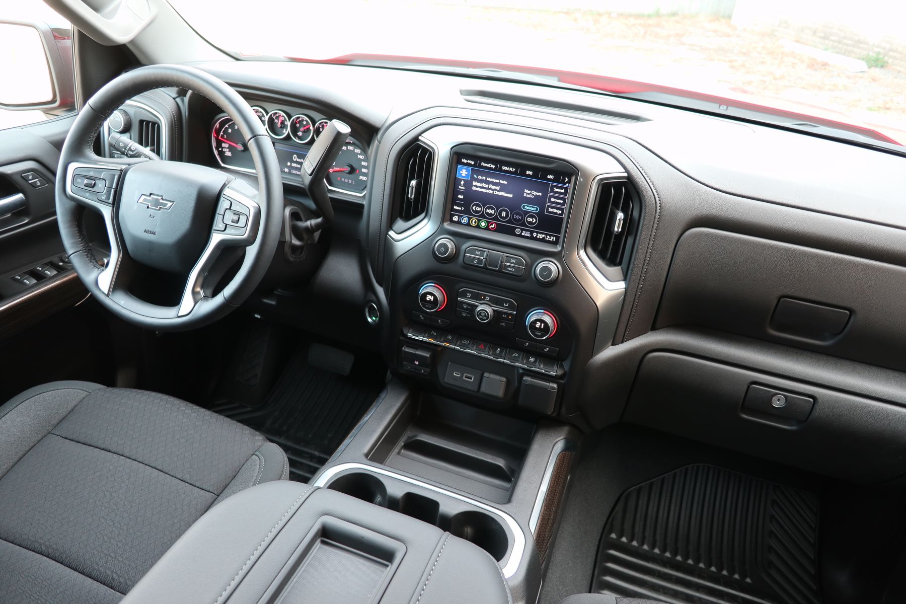 2020 Chevrolet Silverado 1500 RST Rally Edition Pickup Review | Driving