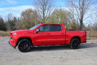 2020 Chevrolet Silverado 1500 RST Rally Edition Pickup Review | Driving