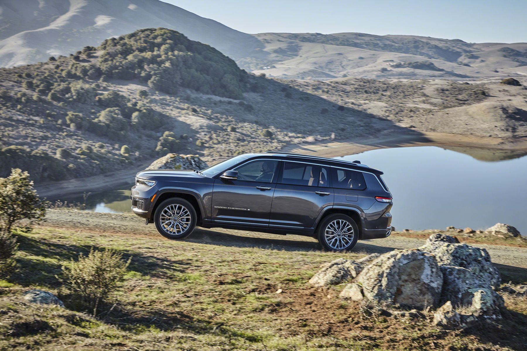 Not Cheap: Jeep prices new three-row Grand Cherokee L | Driving